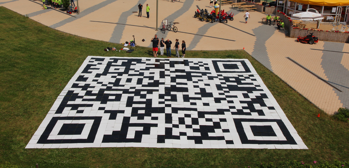 Giant QR Code Construction Giant QR Code Construction